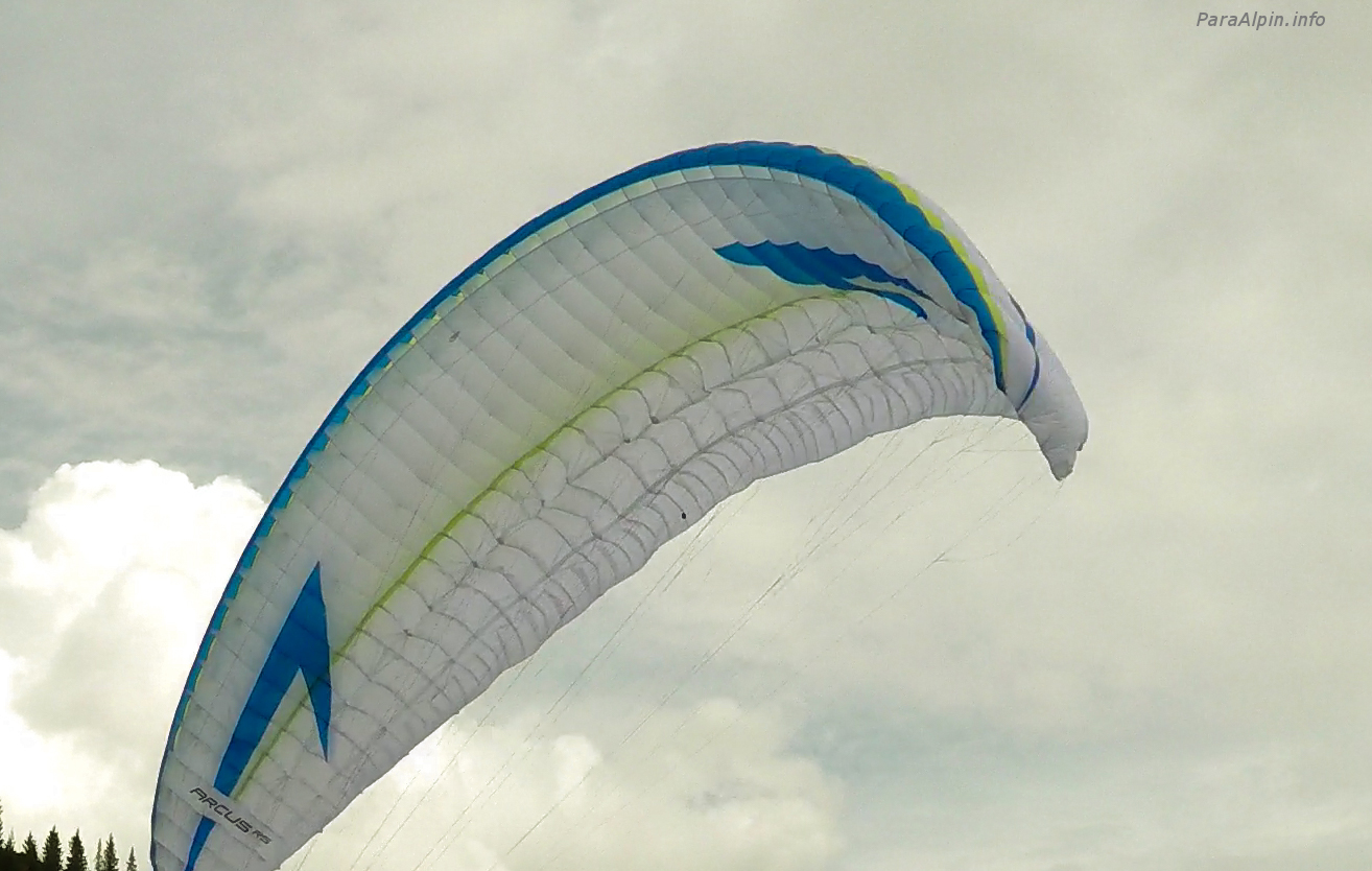 Arcus RS lite, Swing, Leichtschirm, leichter Paragleiter, RAST